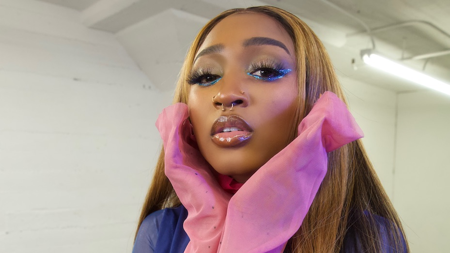 Stalk Ashley Is Going Global